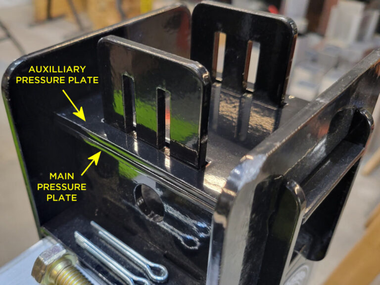 SafetyStruts® Brackets and ShakeStopper® Clamping Hitch Bundle - Mount ...